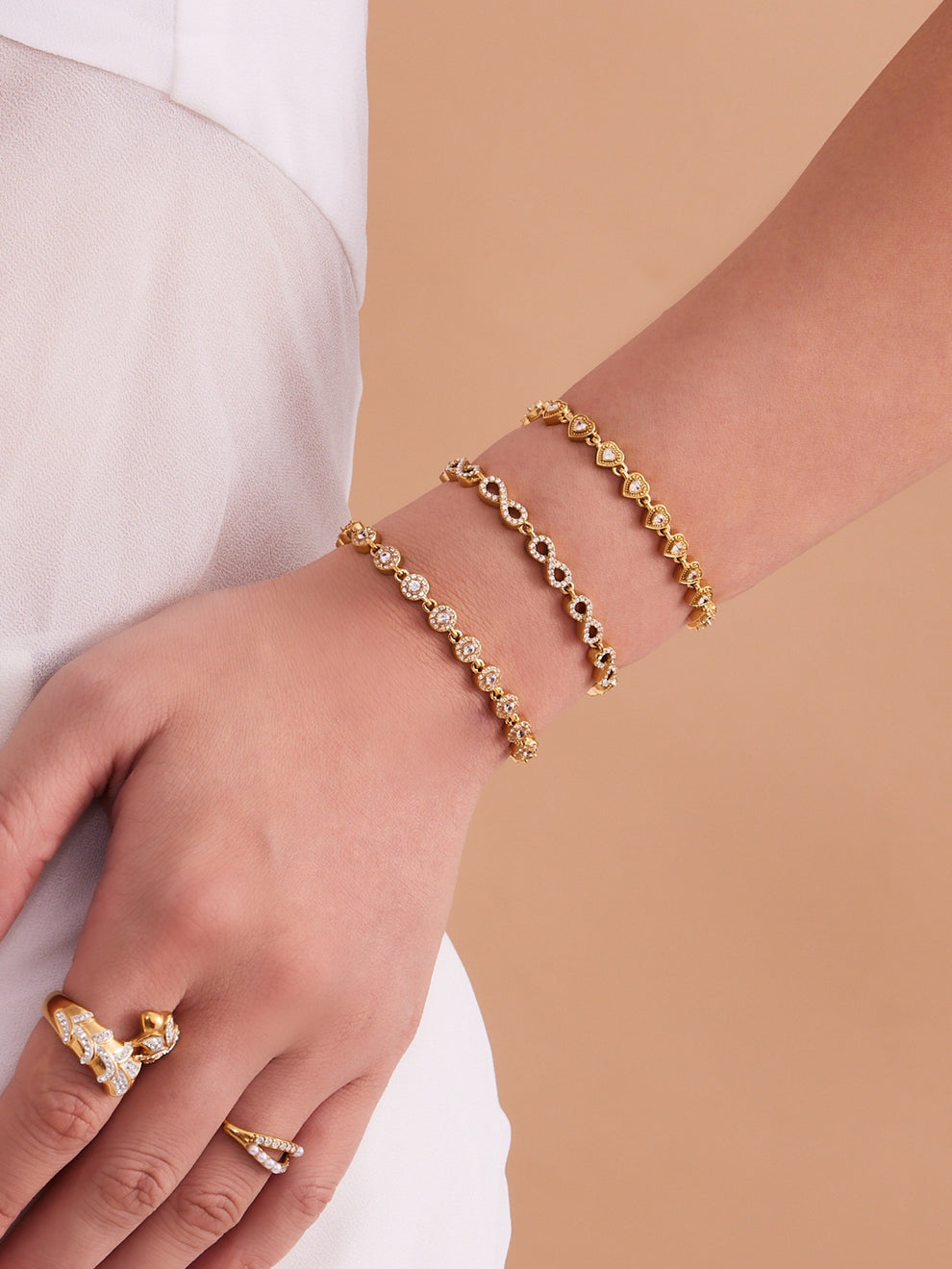 316L Stainless Steel Hand-Set 5A Zircon Interlocking Clasp Bracelet ...